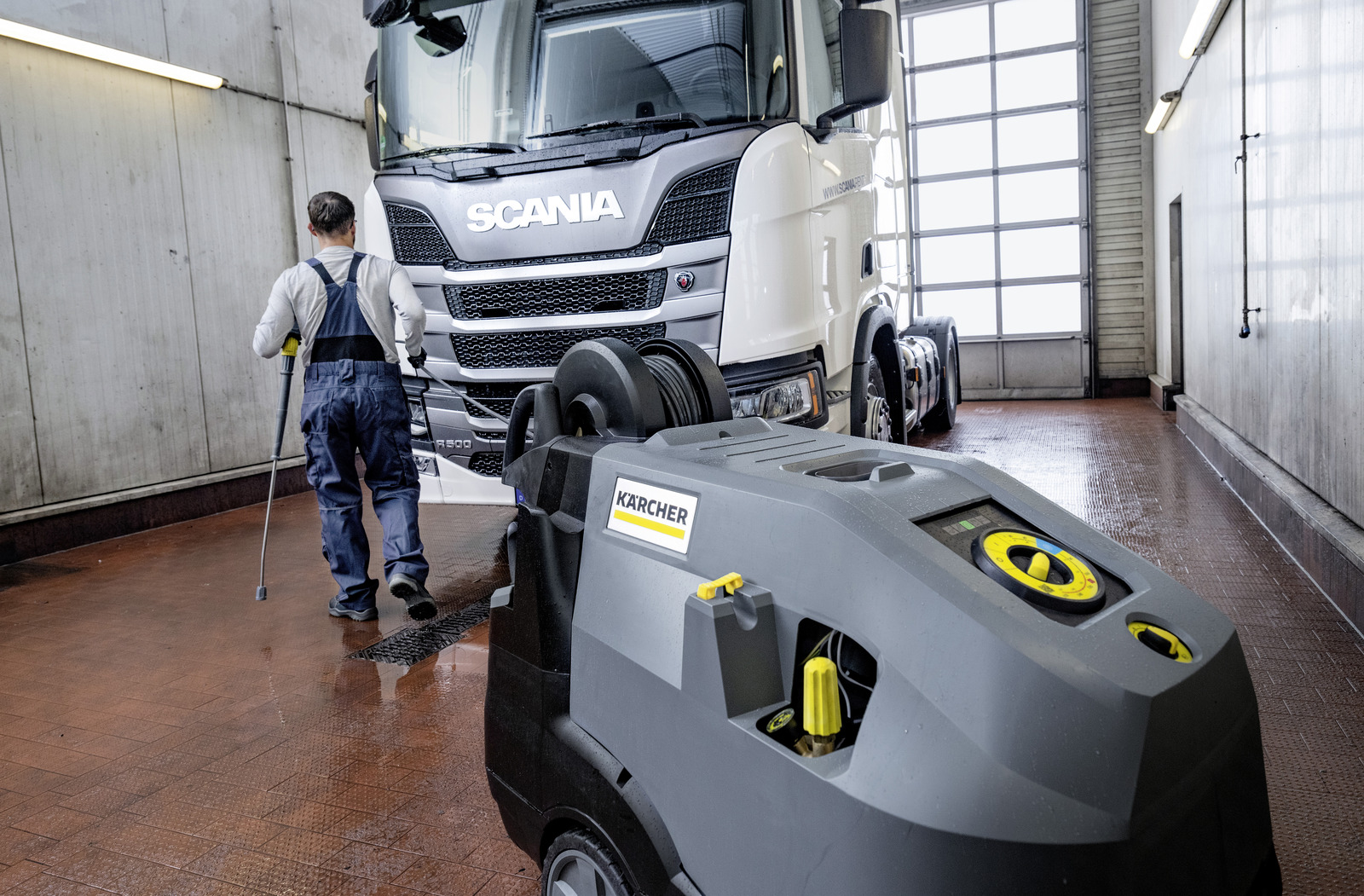 Kärcher' HDS 10/21-4 MXA High-Pressure Washer | Kärcher Center Trafalgar